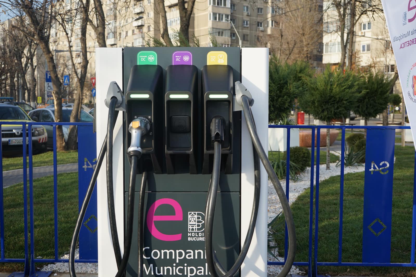 Bucharest City Hall to Install 40 New EV Charging Stations - Visit ...