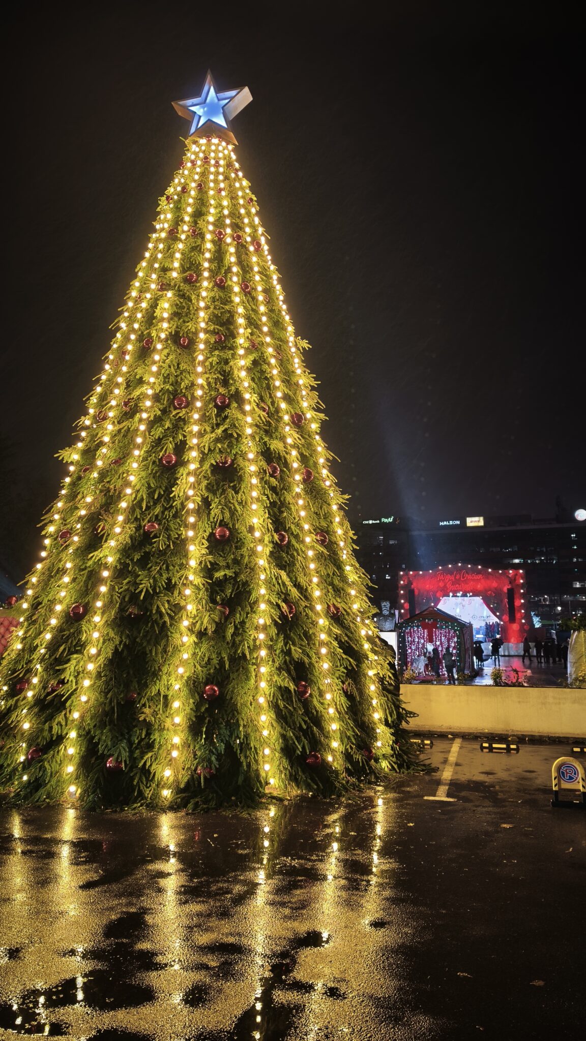 Bucharest Opera Christmas Market 2025 - Christmas Fair by the National ...