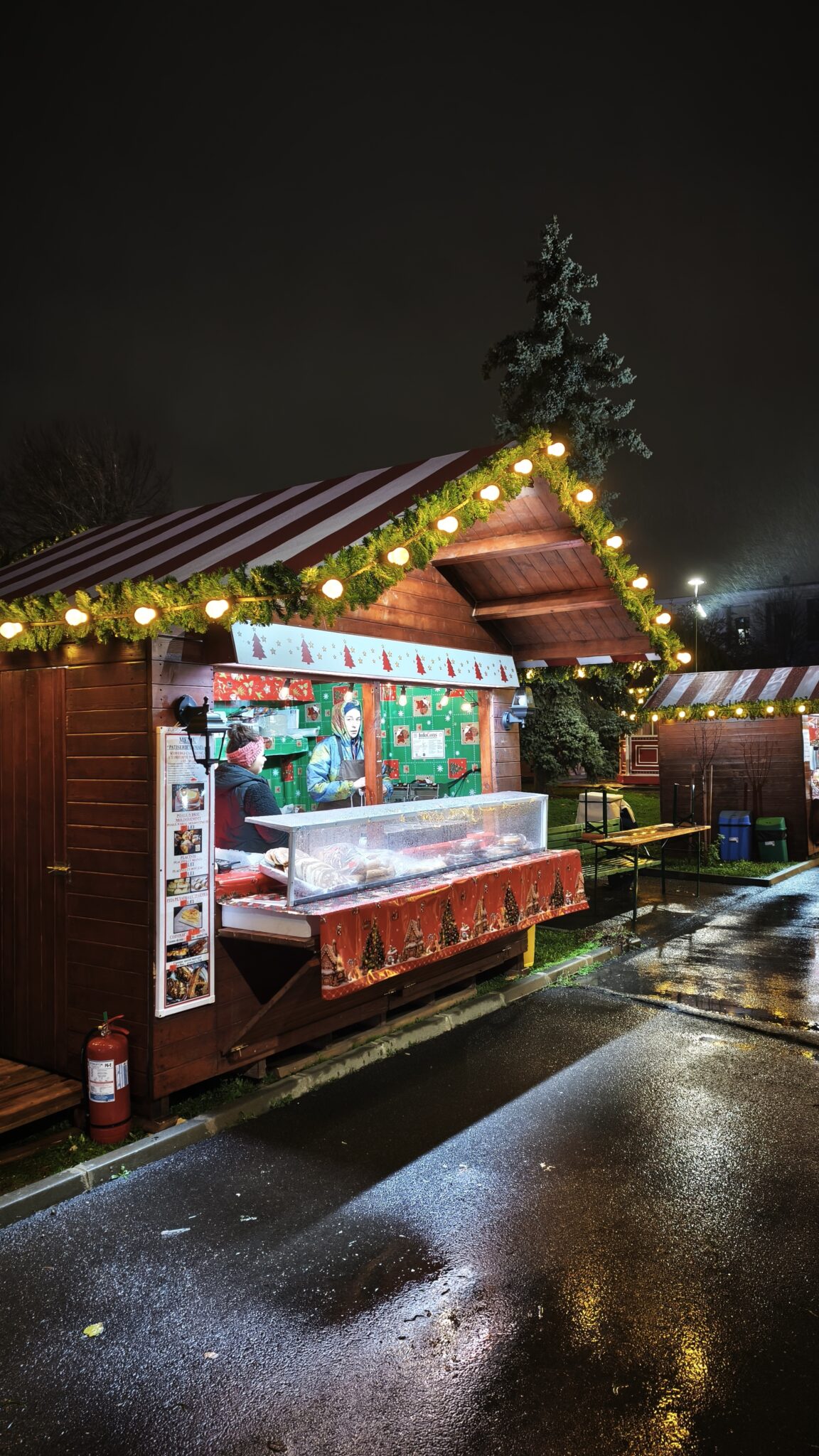 Bucharest Opera Christmas Market 2025 - Christmas Fair by the National ...